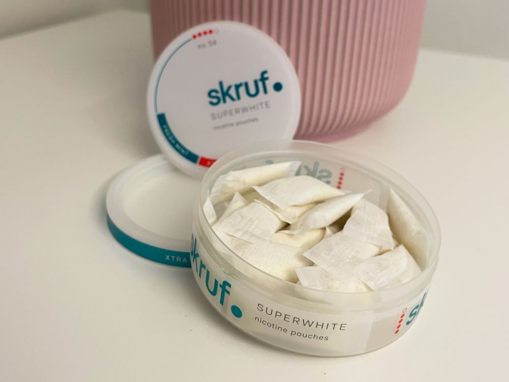 Skruf Super White Slim Fresh Strong #4 - Expert Review